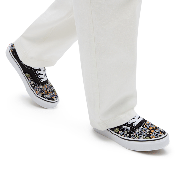 vans sk8 vans badelatschen simpsons 🥘 Era Schuhe in Schwarz| Vans DE