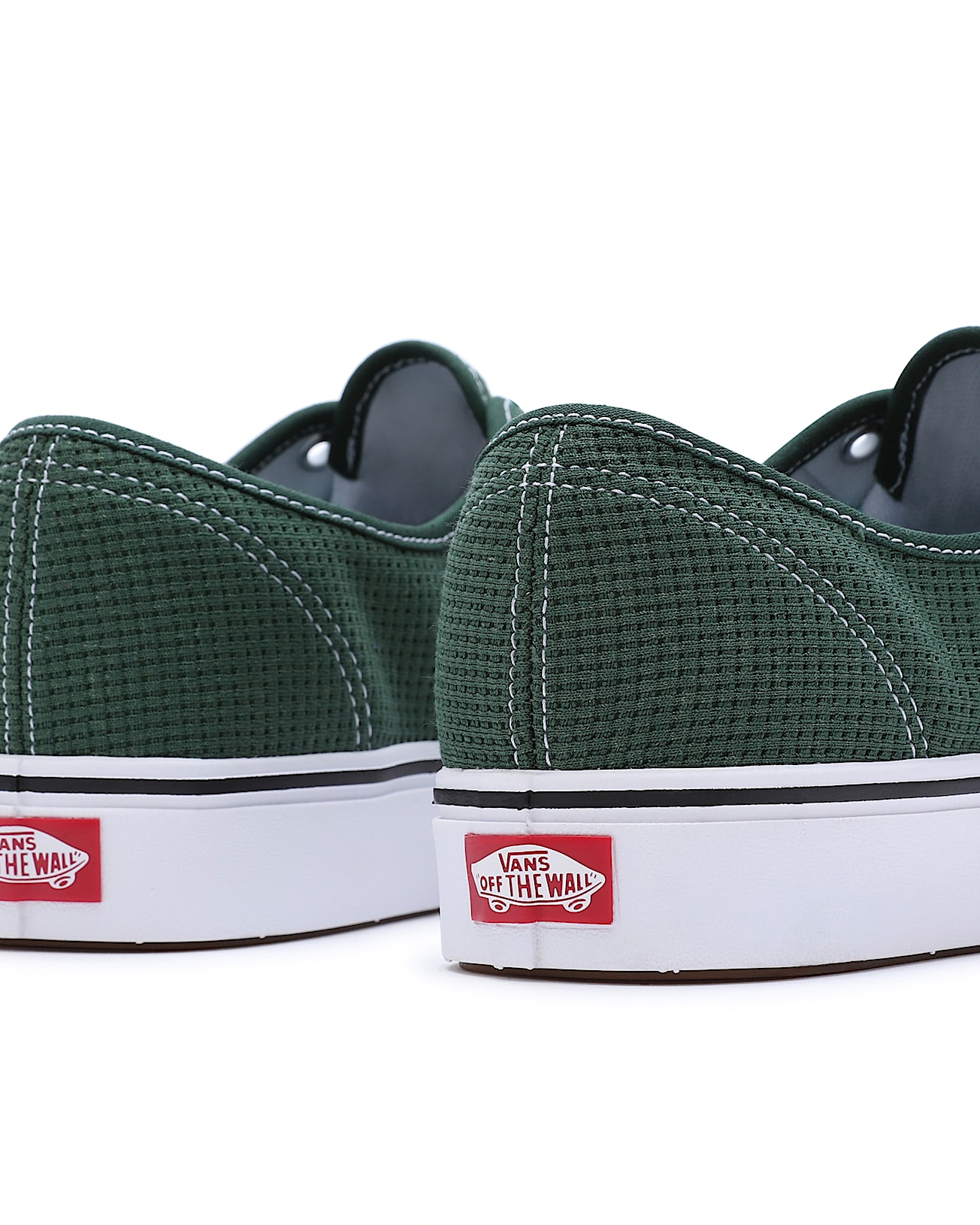 ComfyCush Authentic Shoes in Green| Vans UK