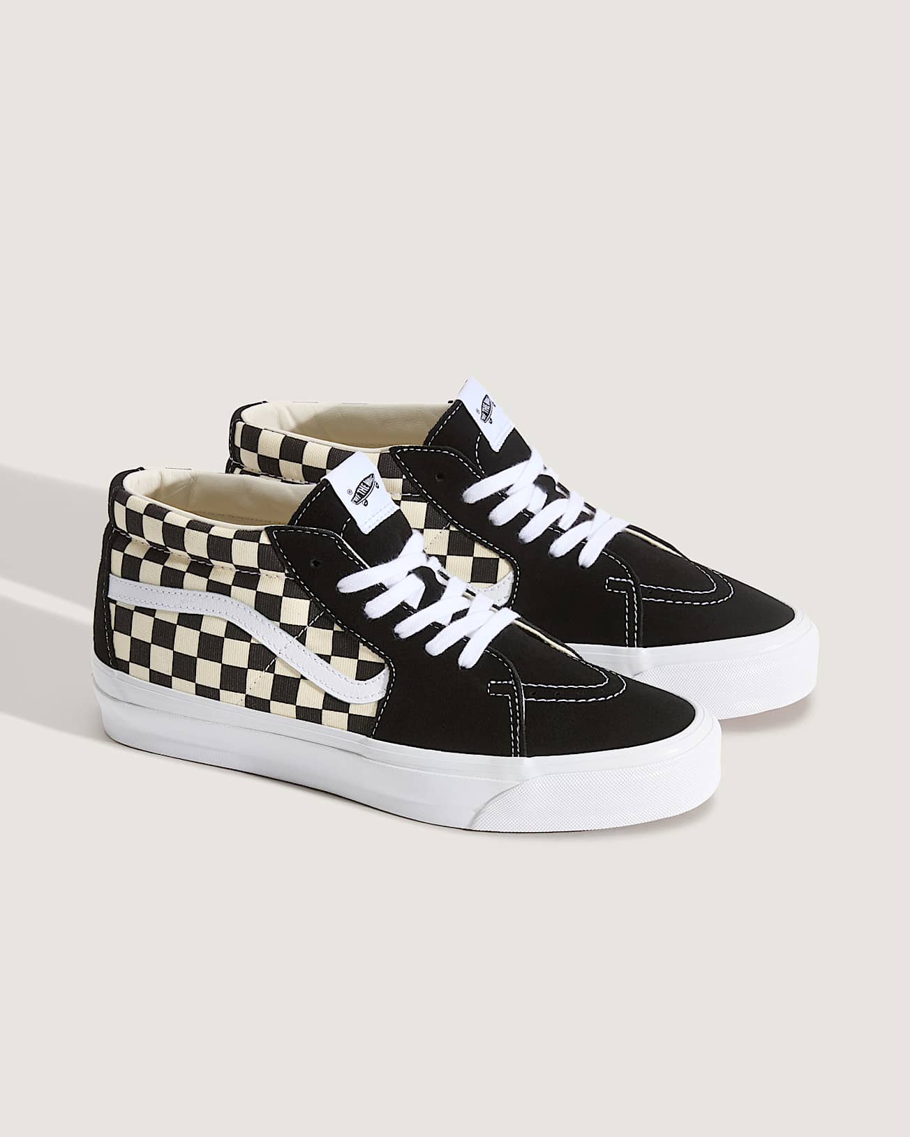 Chaussures Premium Sk8 Mid 83 En Noir Blanc Vans BE