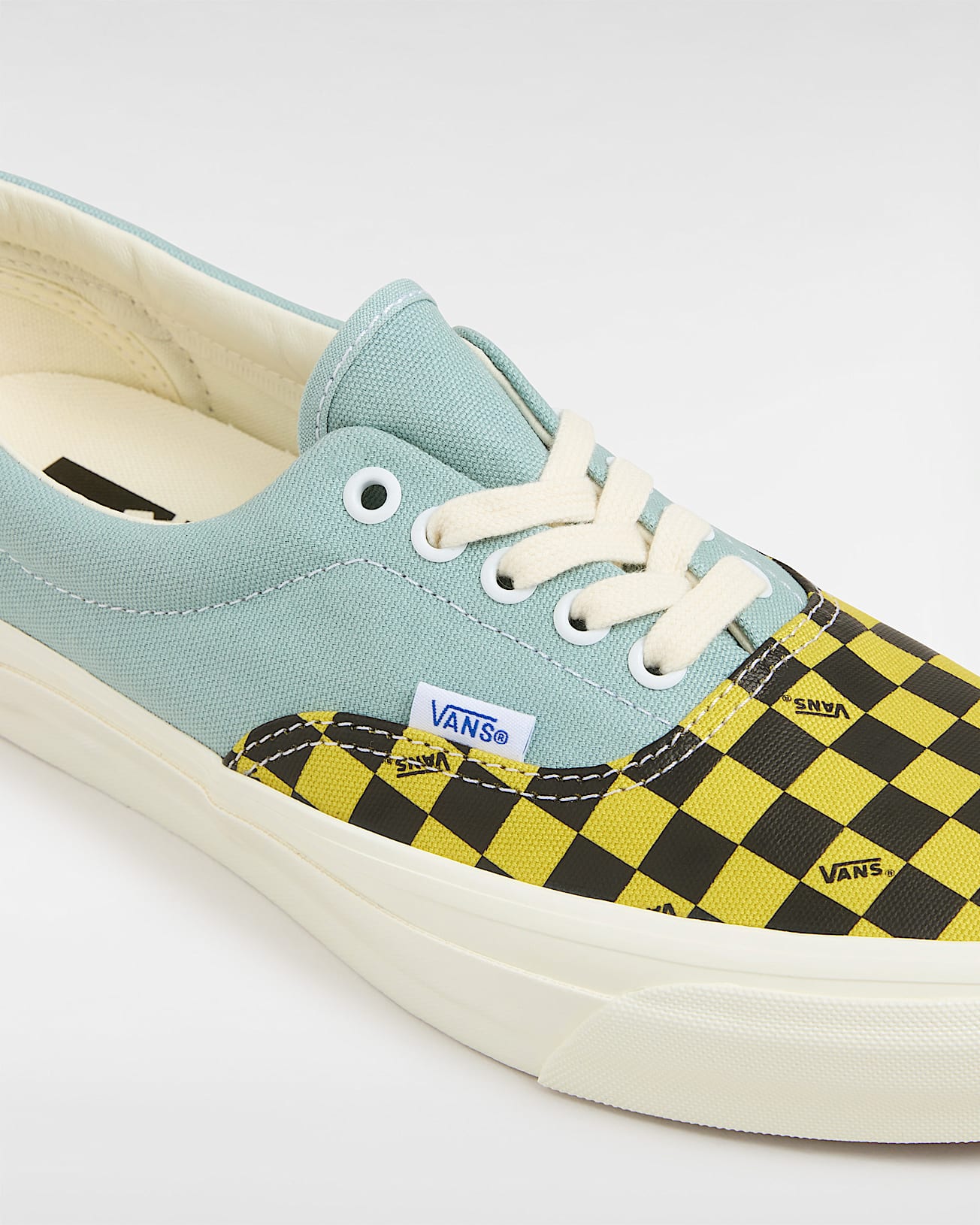 Premium Era 95 Shoes in Blue| Vans UK