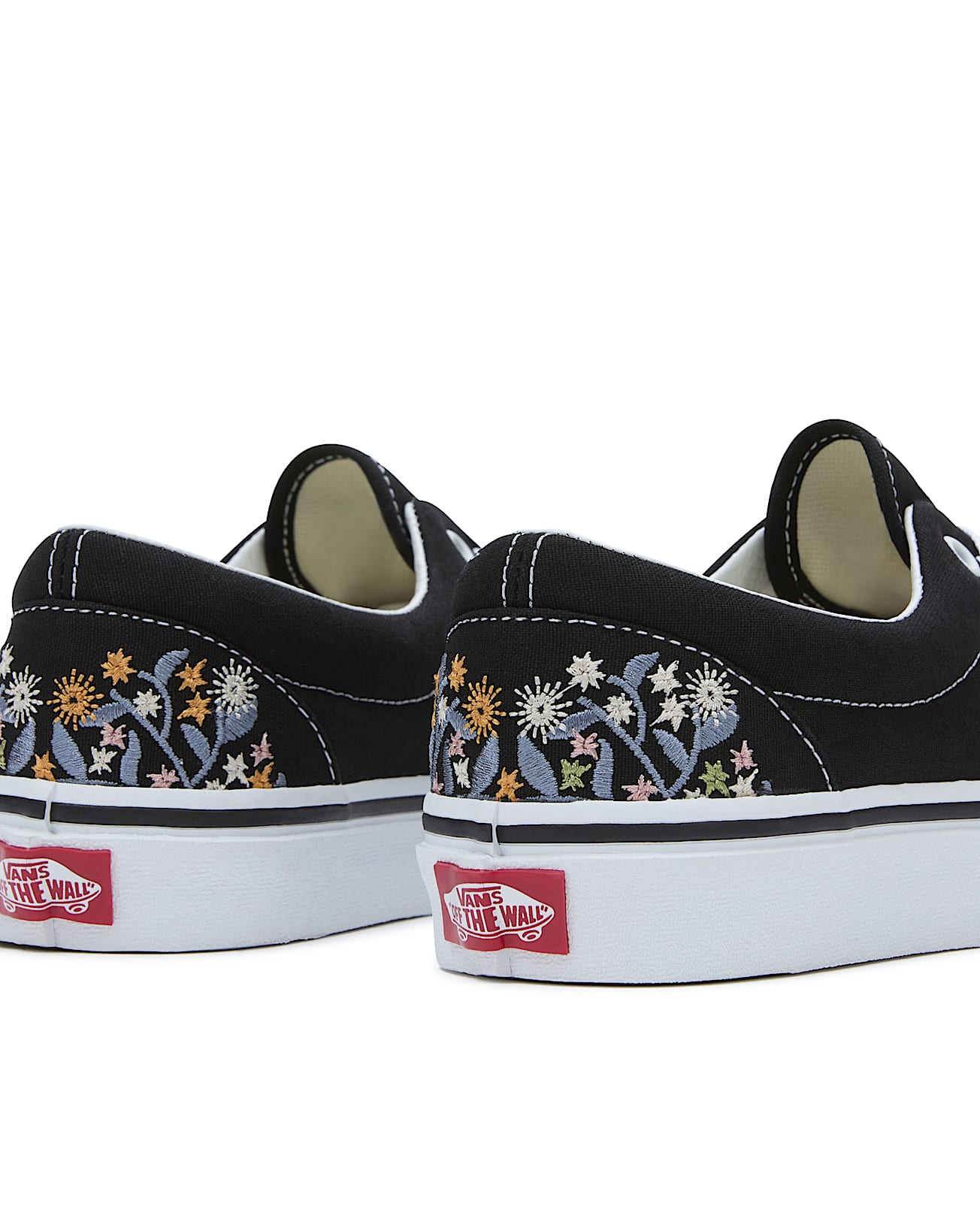 Era Shoes in Black| Vans UK