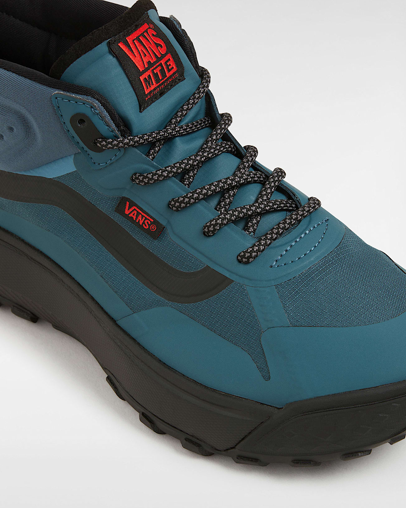 Chaussures MTE Crosspath Mid en Bleu| Vans LU