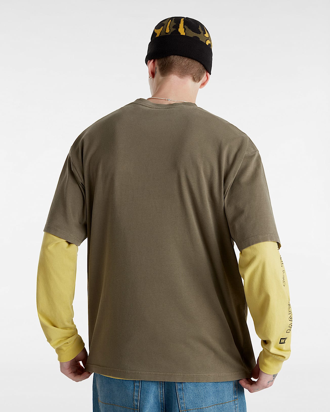 Hyper Patch Pocket T-Shirt in Brown| Vans CZ