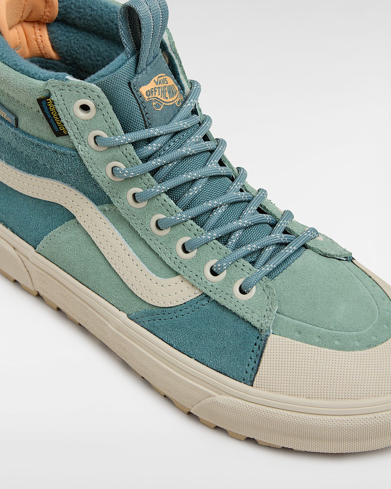 MTE Sk8-Hi Waterproof Shoes in Green| Vans IE