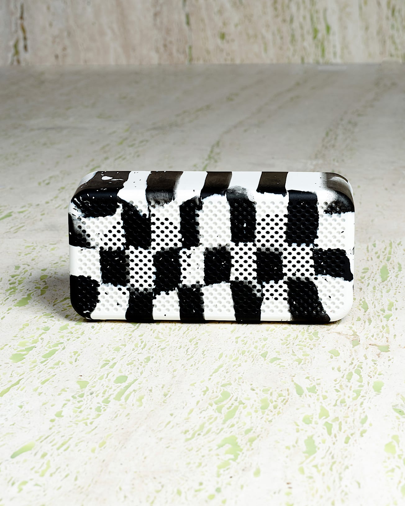 Vans X Gomi speakers in Black/White| Vans UK