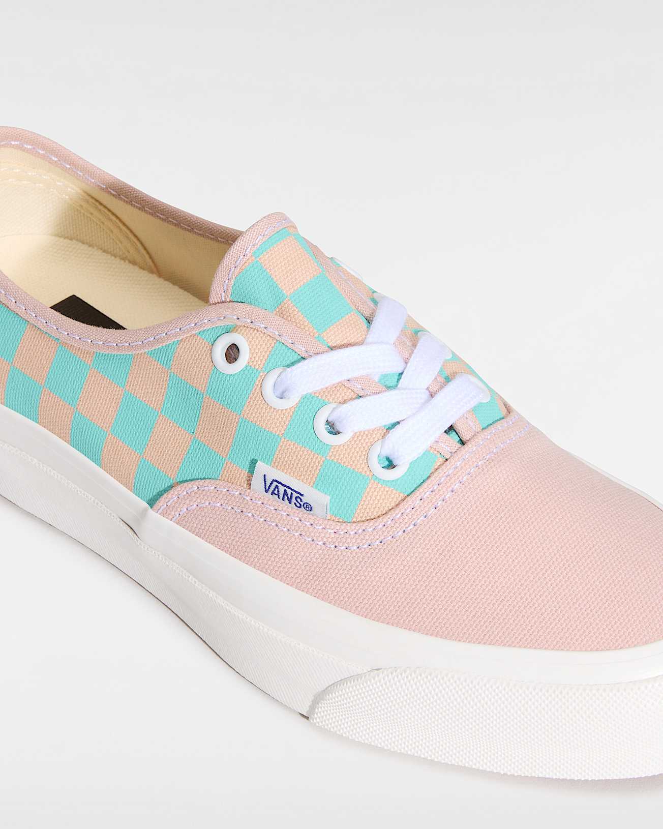 Premium Authentic Shoes in Pink| Vans FI