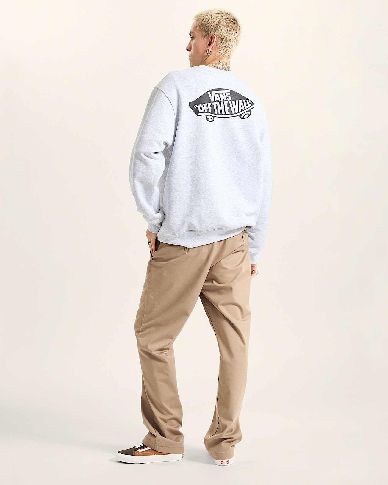 Style 76 Crew Sweater in Grijs| Vans NL