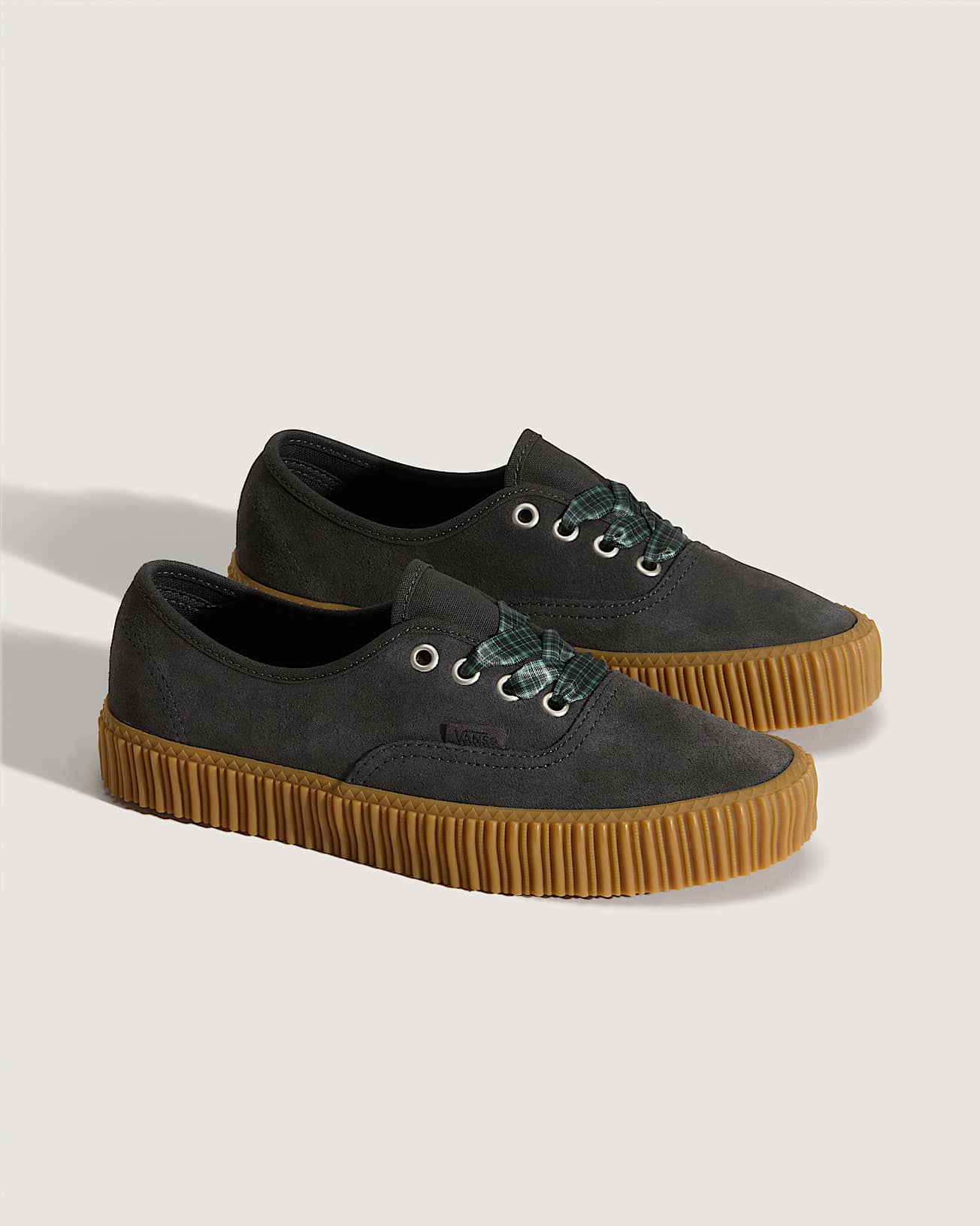 Authentic Creeper Shoes in Black| Vans FI