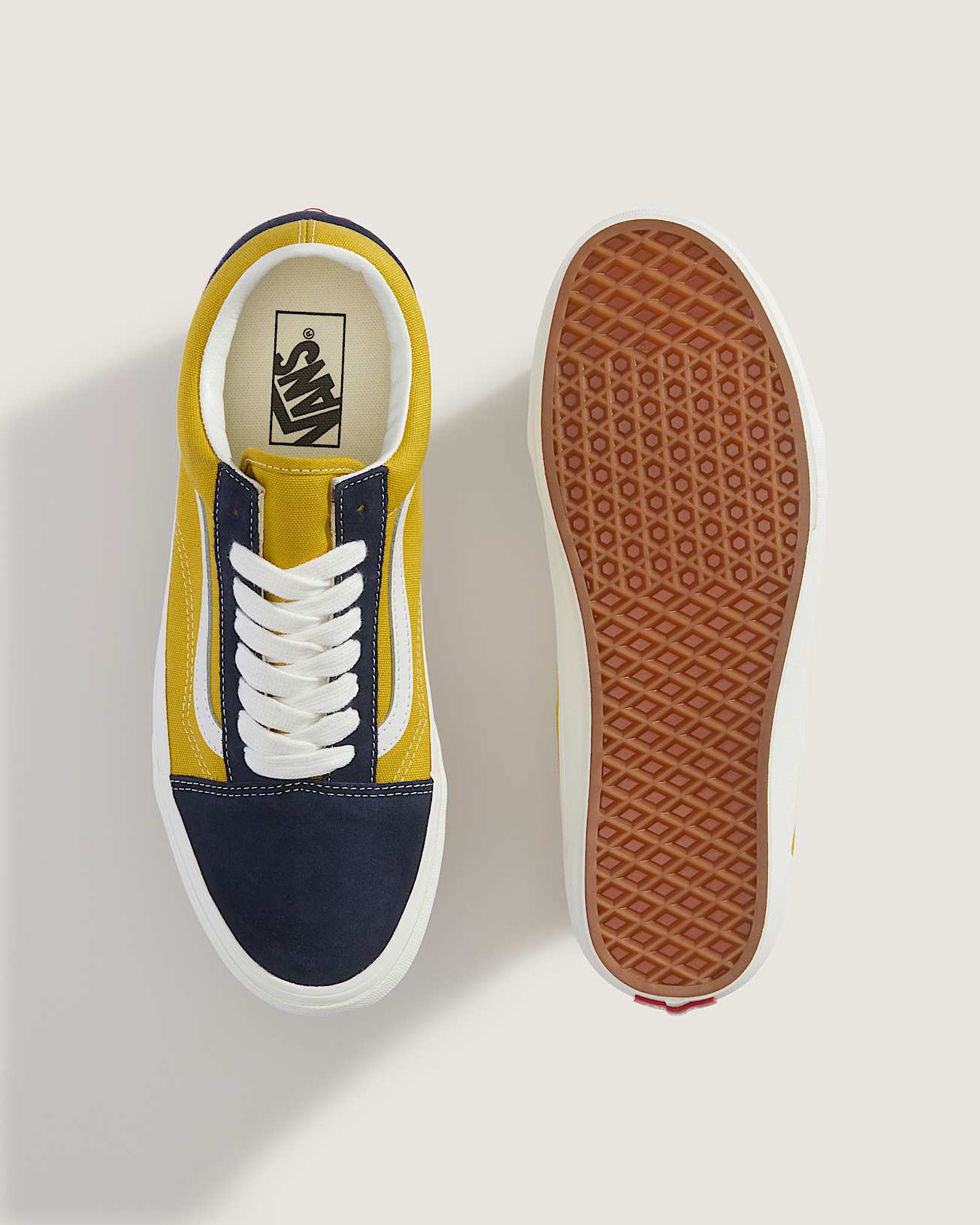 Old Skool Shoes in Blue| Vans SE
