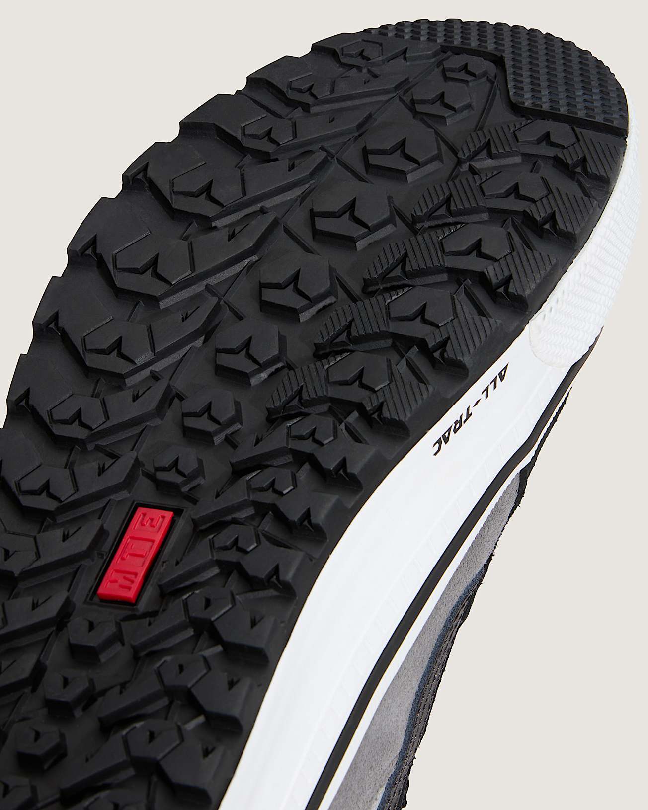 Sk8-Hi Waterproof Insulated Shoes in Grey| Vans UK