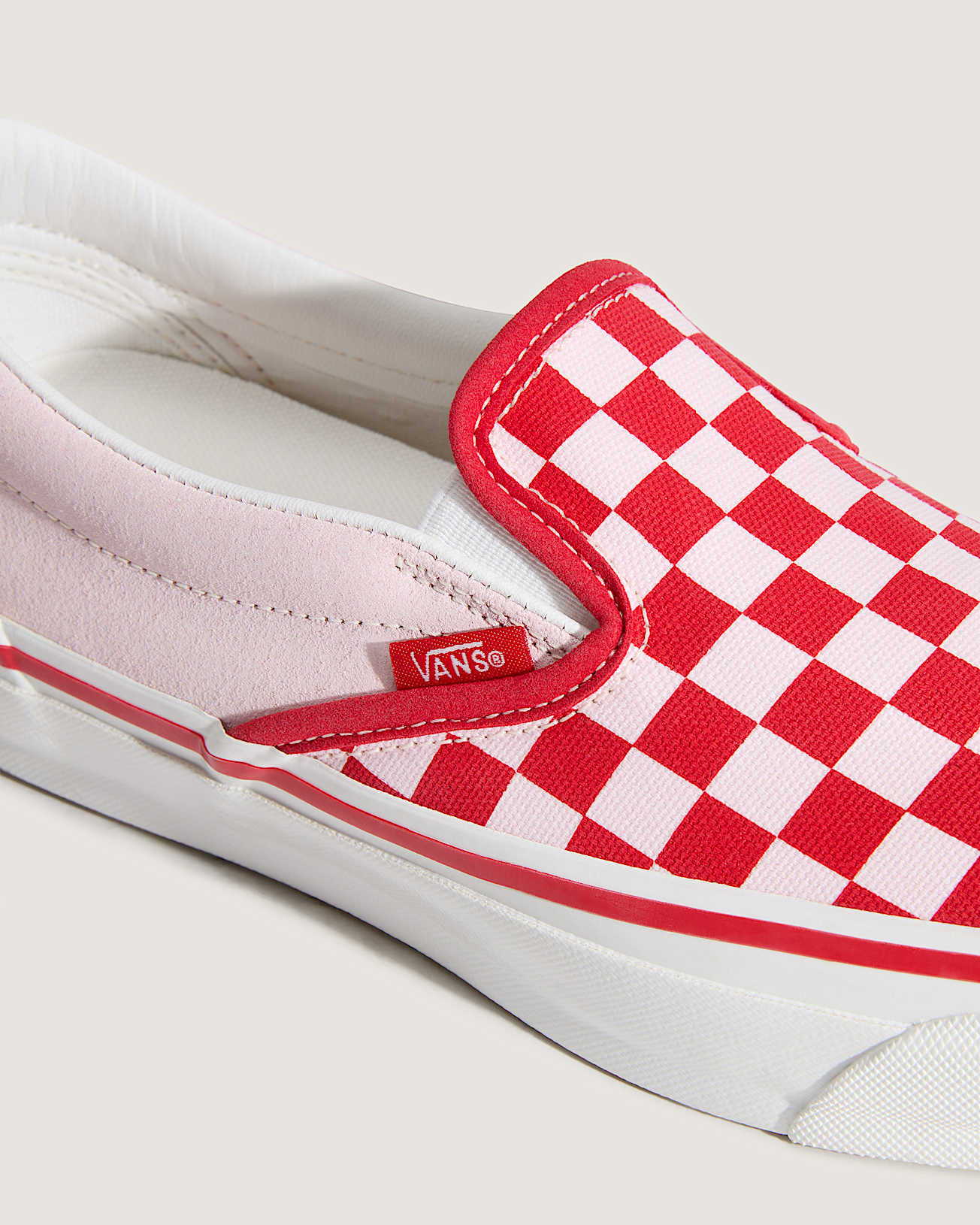 Premium Slip-On 98 Shoes in Red| Vans SE