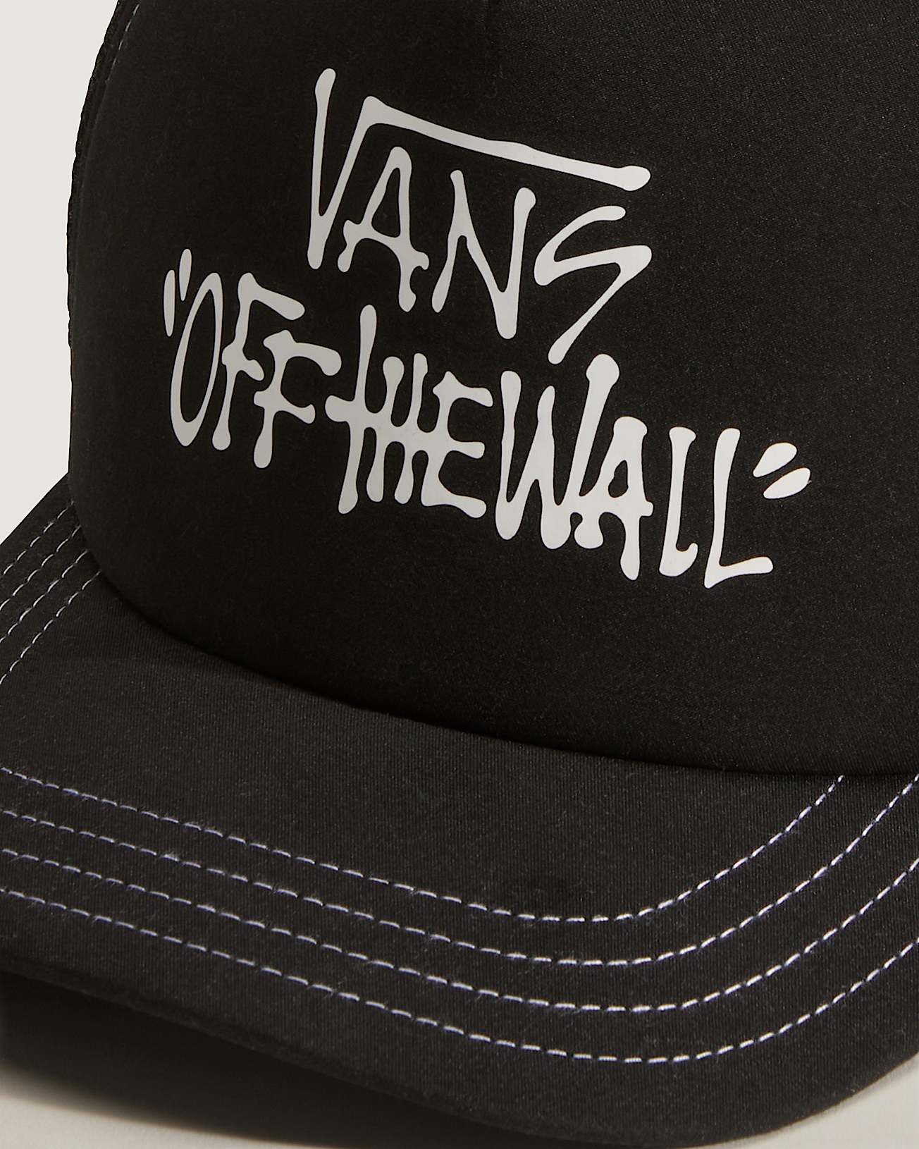 Kids Vans Pop Trucker Hat in Black| Vans UK