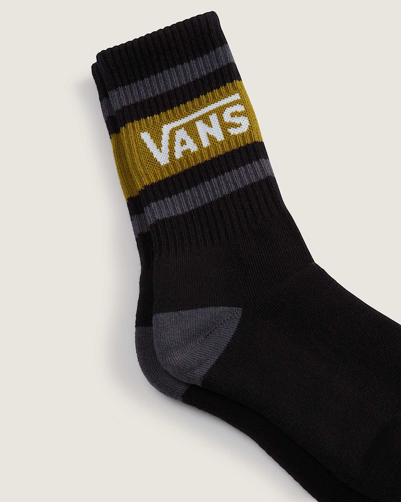 Vans Drop V Crew Socks (1 Pair) in Black| Vans DK