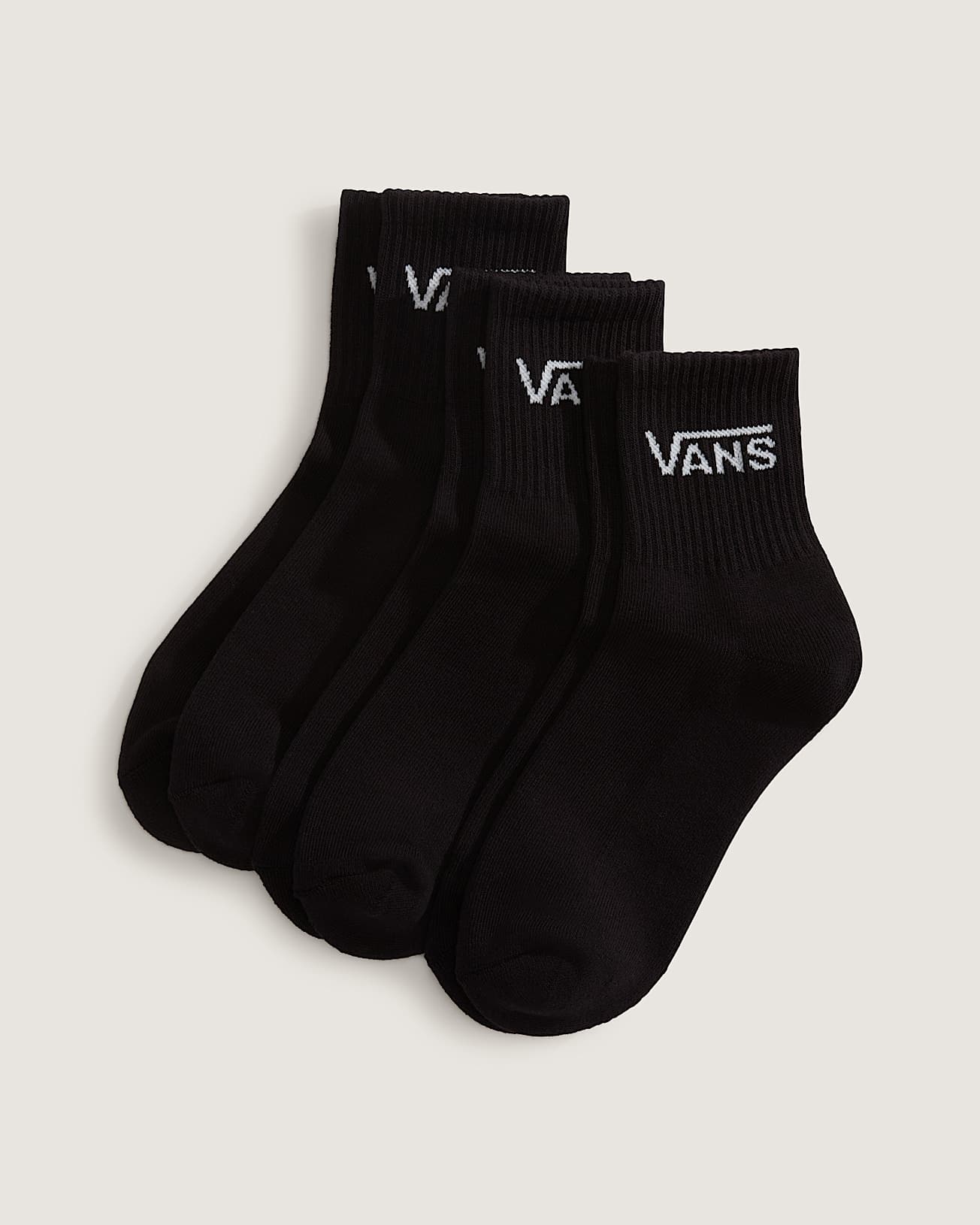 Classic Half Crew Socks (3 pairs) in Black| Vans DK