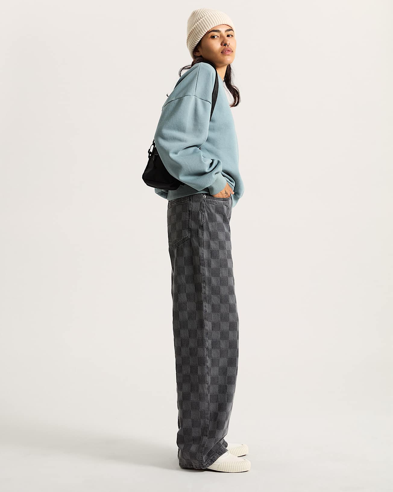 Retro Crew Sweatshirt in Grey| Vans UK