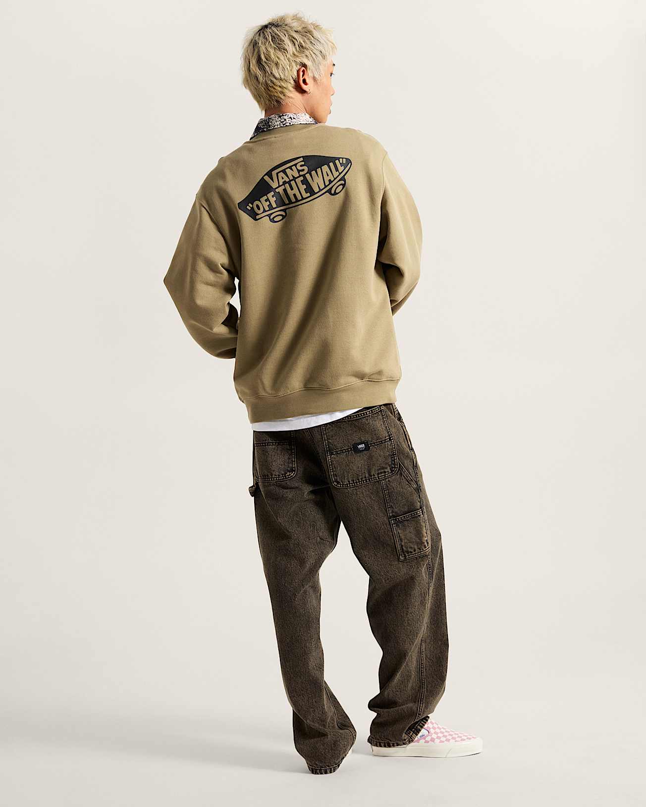 Style 76 Crew Sweatshirt in Brown| Vans UK