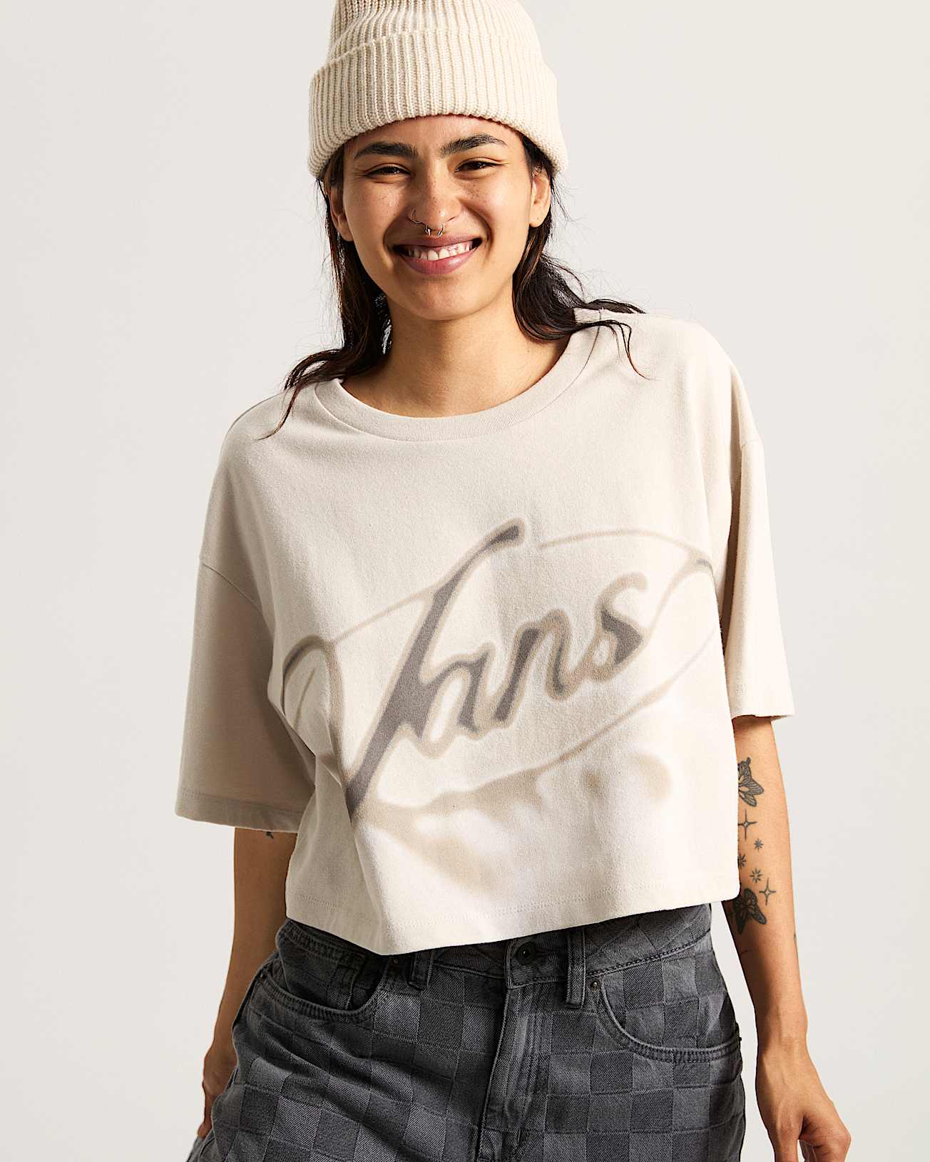 Afterburn Crop T-Shirt in Beige| Vans CZ