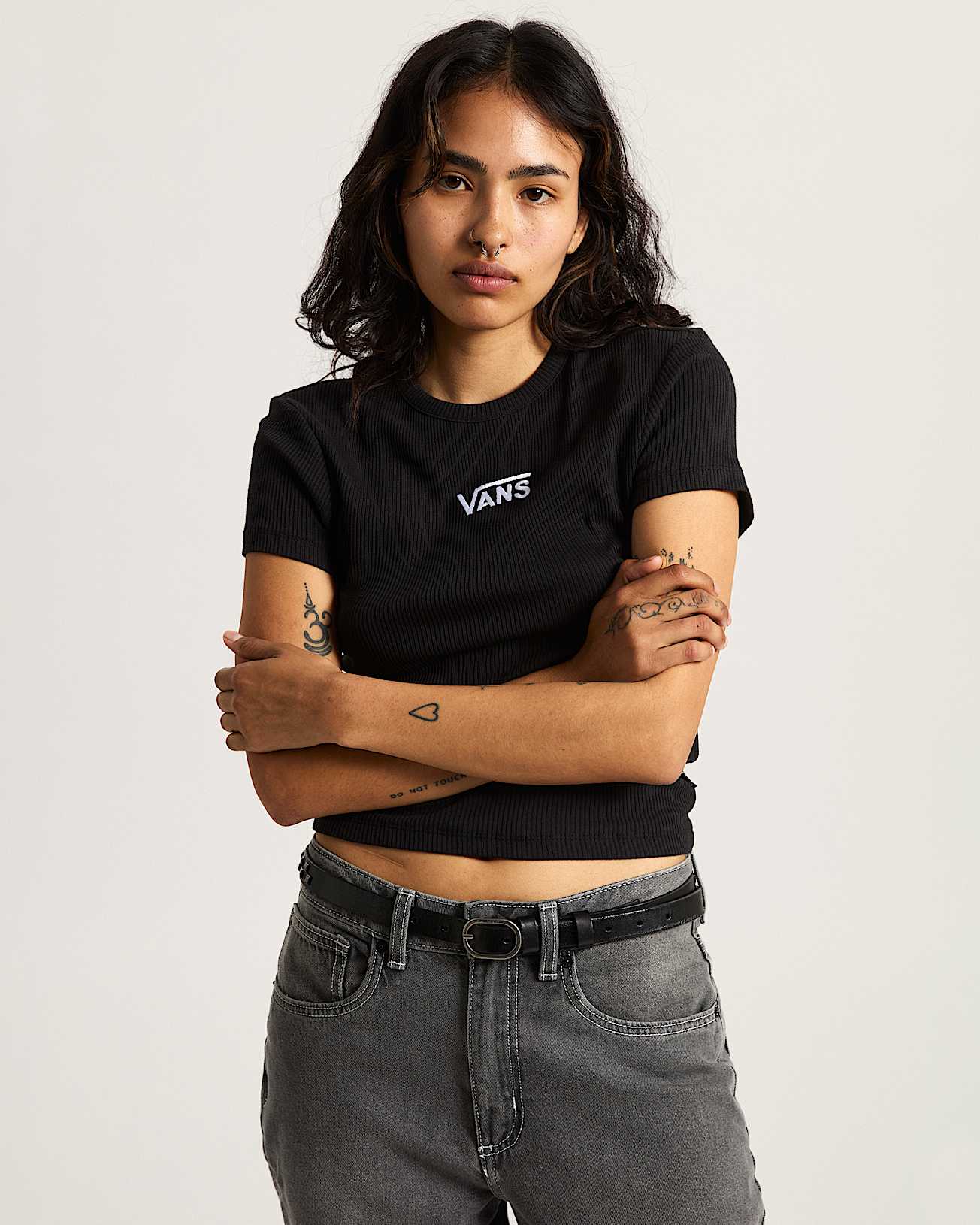 Cameron T-Shirt in Black| Vans UK