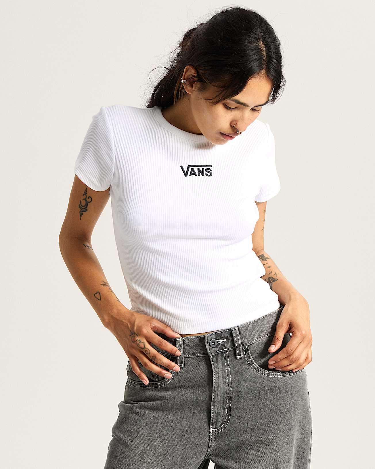 Cameron T-Shirt in White| Vans UK